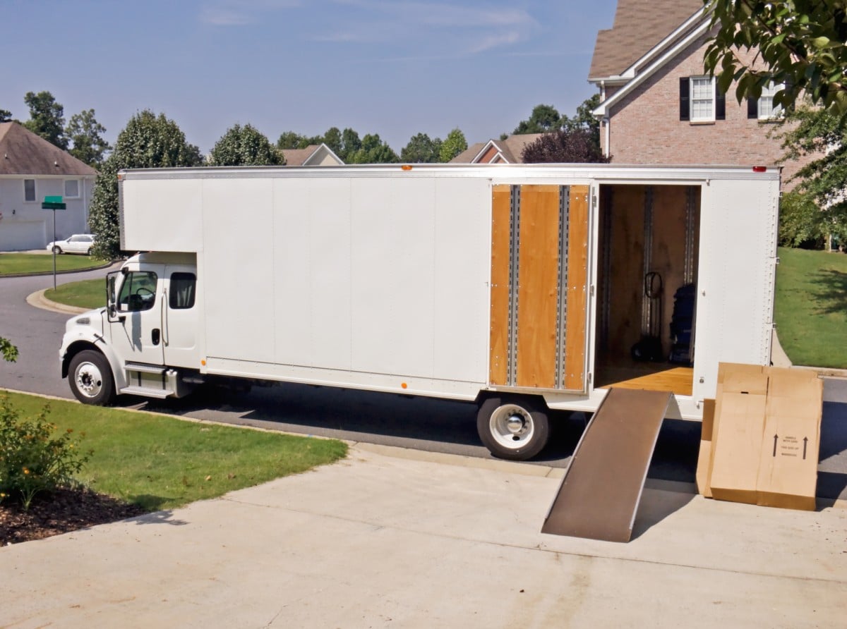Who Is Liable in a Moving Truck Accident? - Wagner Workers Compensation ...